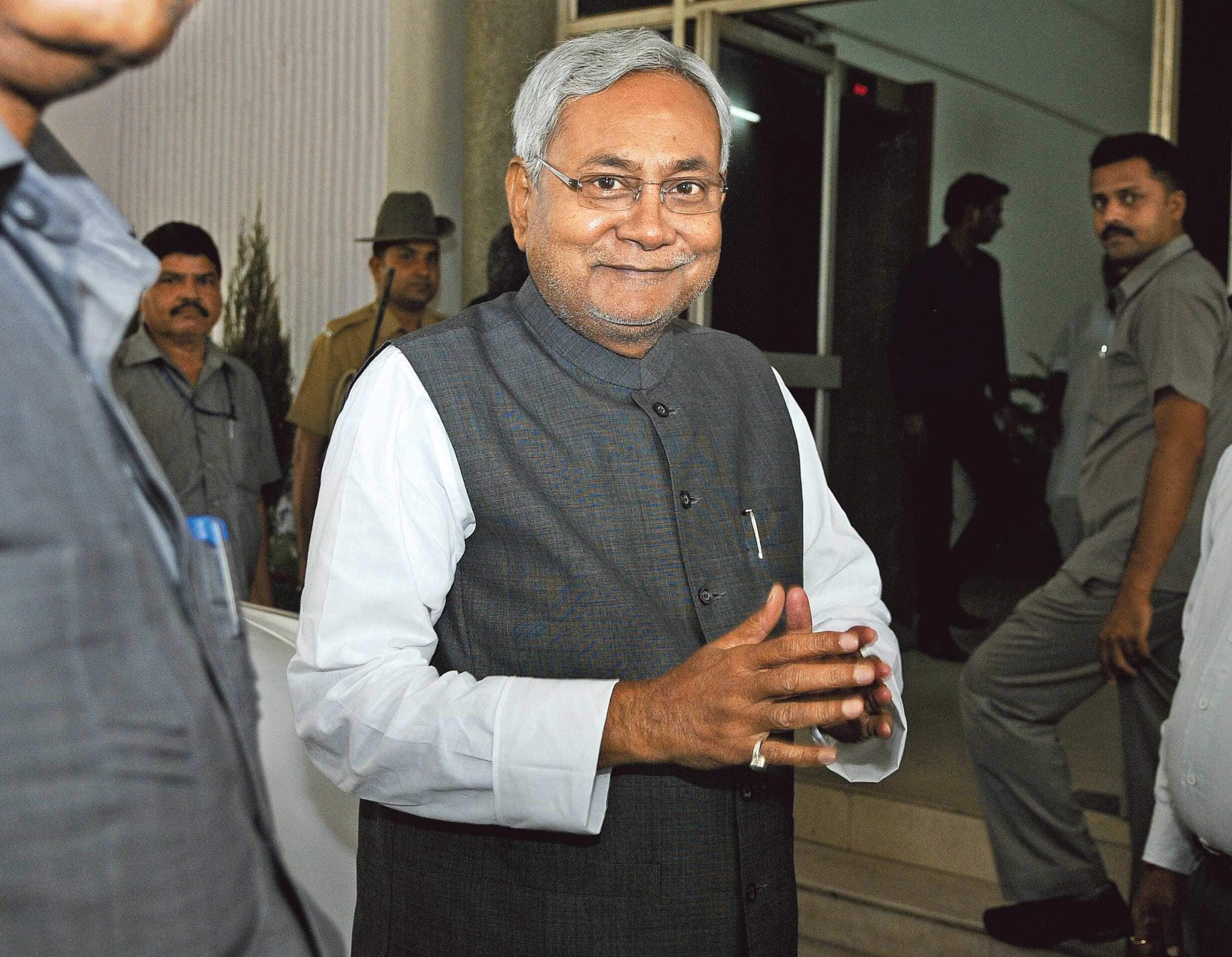 Nitish Kumar (Bihar CM) – Biography, Wiki, Caste, Net Worth, Age, Wife ...