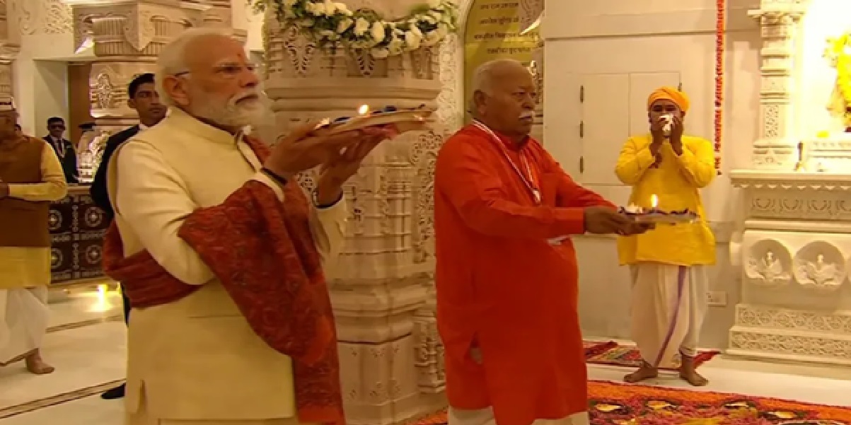 PM Modi Hoists Sacred Flag at Ayodhya Ram Temple Amidst Grand ...